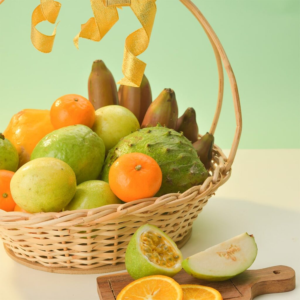 FRESH FRUITY FRUIT BASKET – salapila.lk